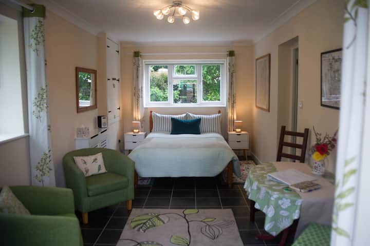 The Green Room - Machynlleth