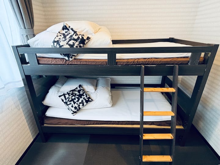 Bunk Beds Room（共用トイレ・シャワールーム） - Fujiyoshida