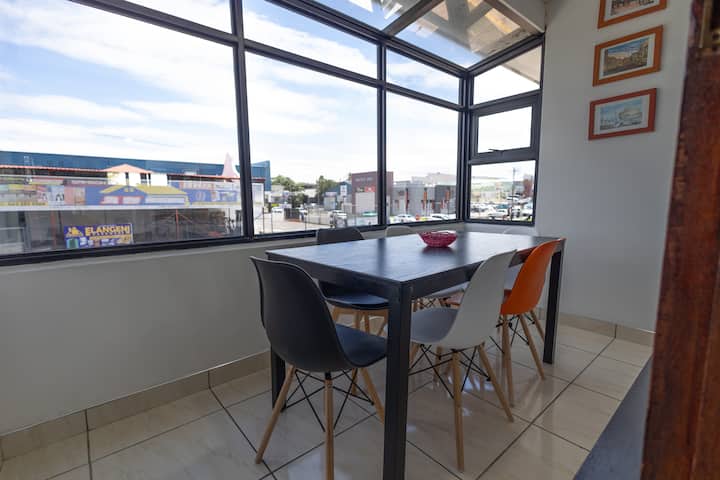 Safi Self Catering Apartment 8 - East London, South Africa