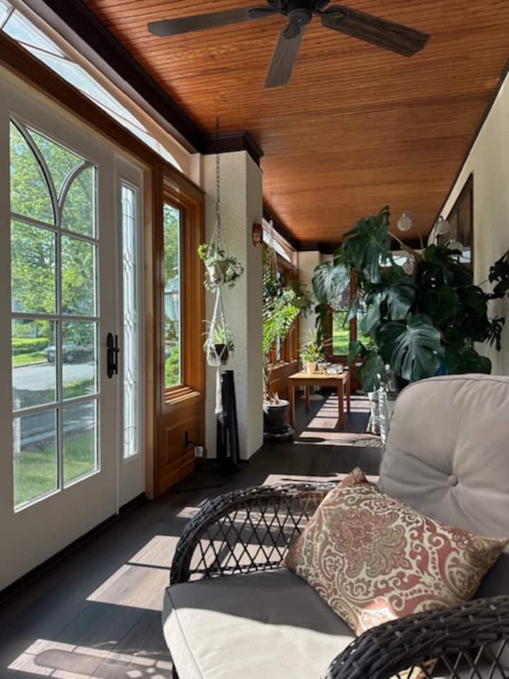 2-rm Suite In The Berkshires - Private Br And Den - Lenox, MA