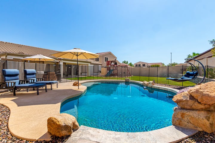 Free Heated Pool-kid Friendly By Statefarmstadium - Glendale, AZ