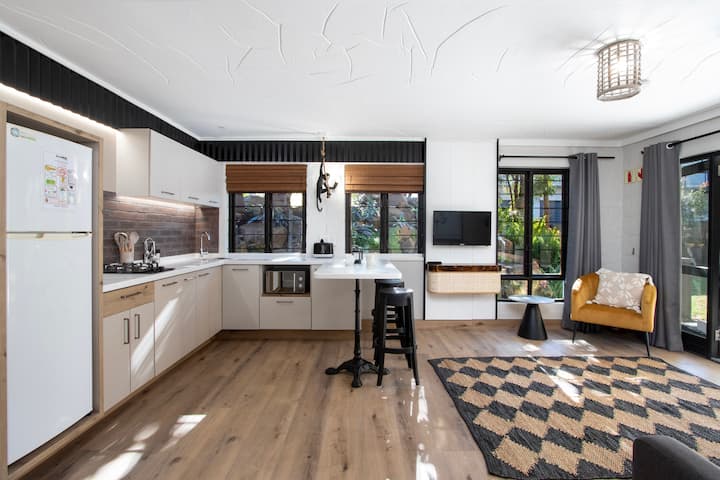 Hornbill House Unit 3 - 1 Bed Apartment Terrace - Hermanus