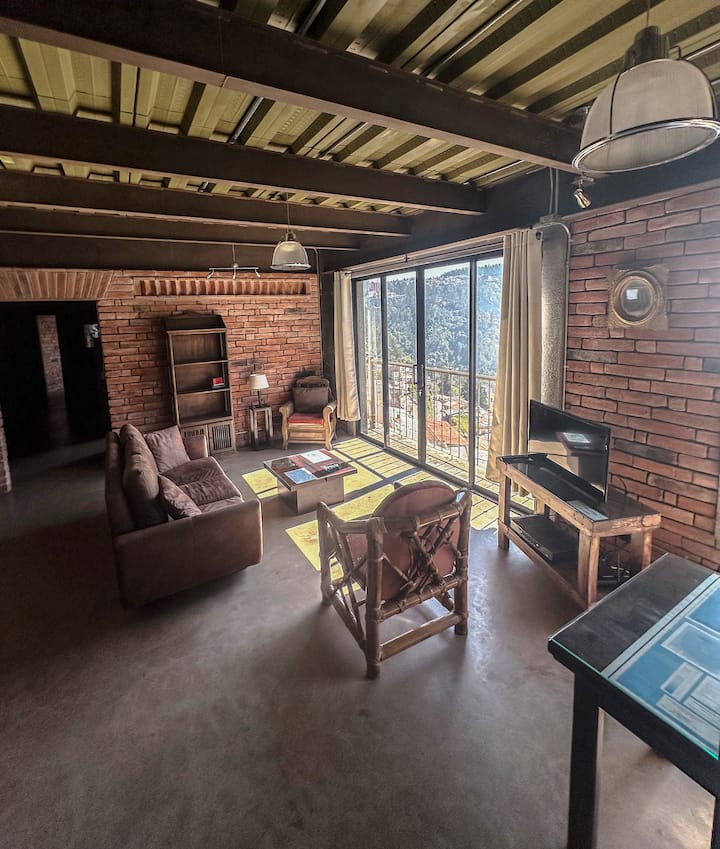Digital Nomads Special! Amazing 2-bedrm Loft View! - Quito (Ecuador)
