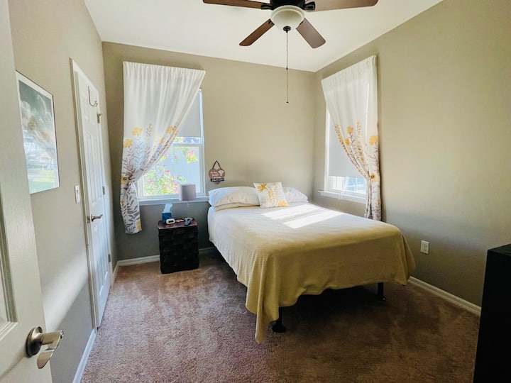 Comfortable & Chill Room W Lanai And Pool Access - Fort Myers