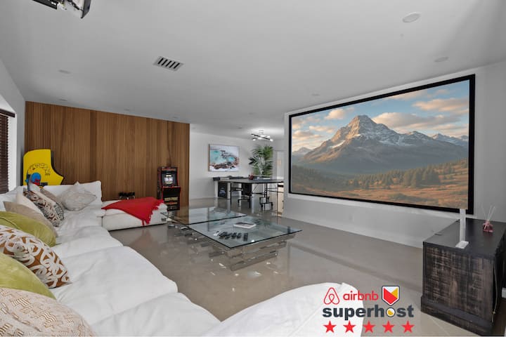 • Luxury 4000-sqft Mansion With Sauna & Large Pool - The Bahamas