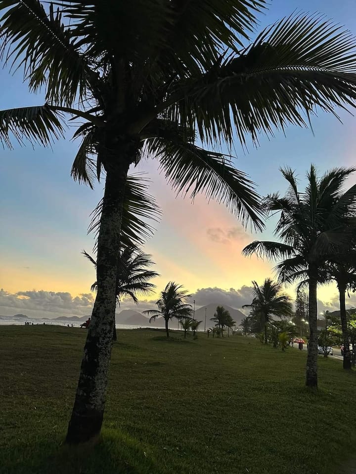 Central Condominium Mountain/beach View - Peruíbe