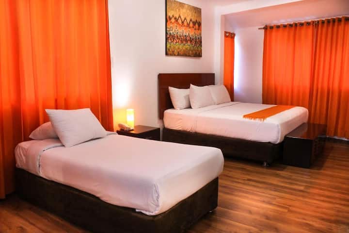 Suite Room 2 Camas King + 1adicional +Jacuzzi - Aguas Calientes