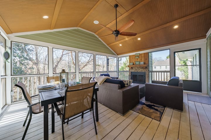 Pet-friendly Lake House With Private Dock - Gainesville, GA