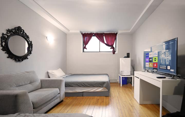 Quiet Apt For Up To Group Of 4 Sleepers Near Metro - Montreal