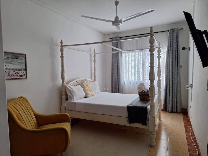 Spacious Studio Apt In Nyali  With Outdoor Balcony - Mombasa