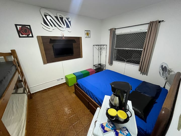 Estudio Completo/wifi Na Quadra Praia Do Boqueirão - Praia Grande