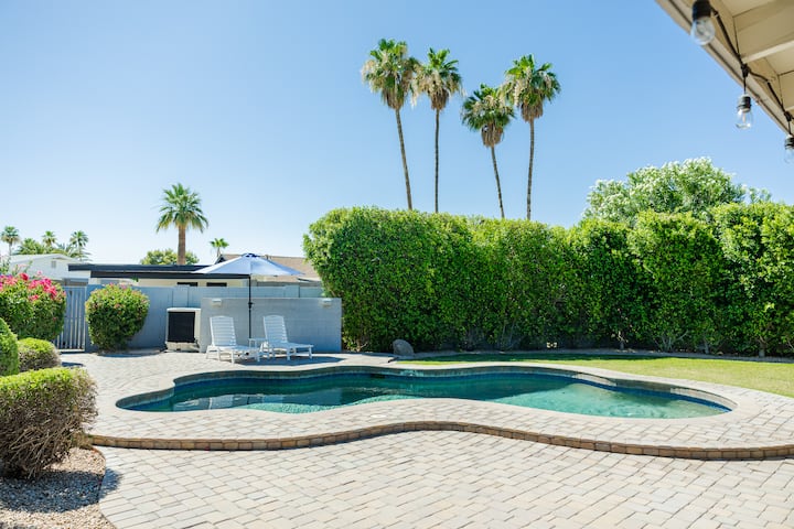 Phx Home W/ Heated Pool,stocked Kitchen,workspace - フェニックス, AZ