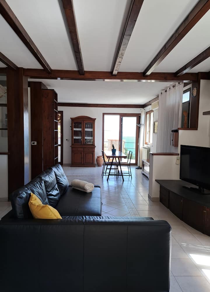 Vista Mare… E Profumo Di Ulivi        9010-lt-0083 - Bergeggi