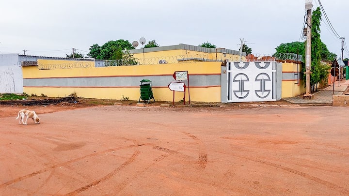 1 Magnifique Villa Entièrement Meublée Et éQuipée - Ouagadougou