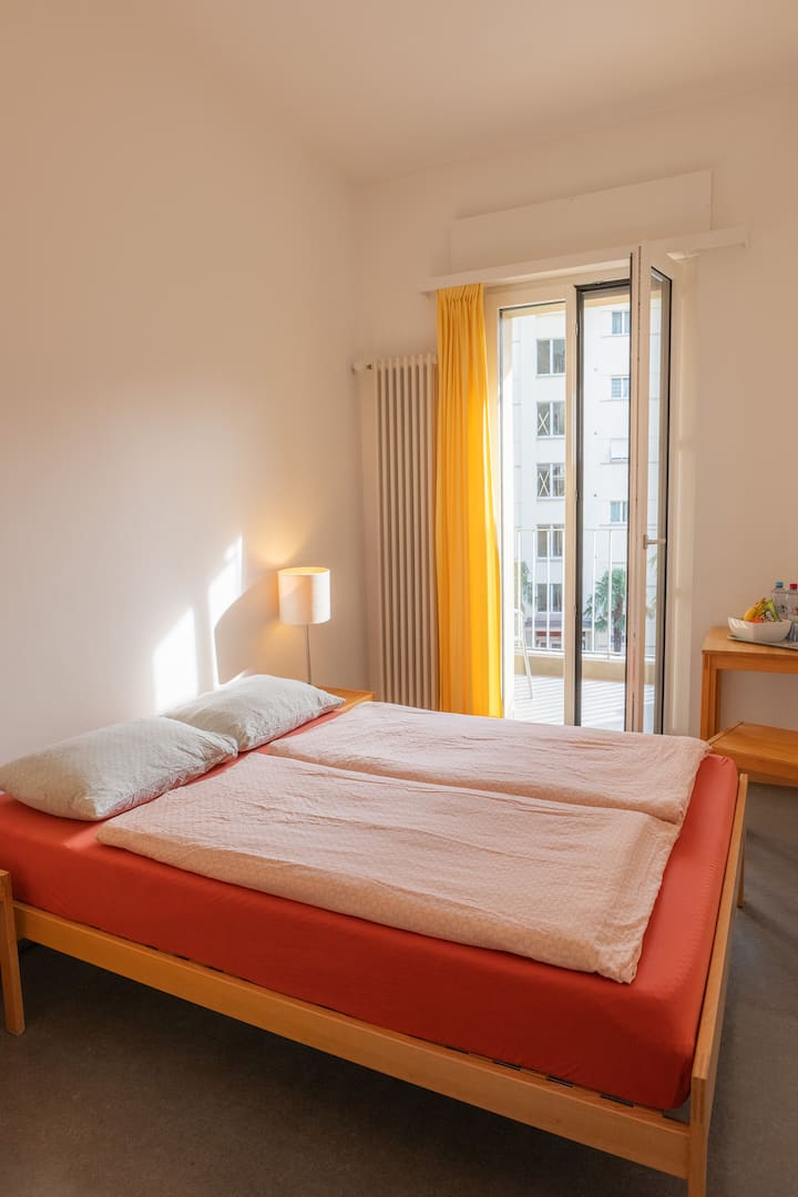 Single Bed Room With Bath | Locarno Youth Hostel - Locarno
