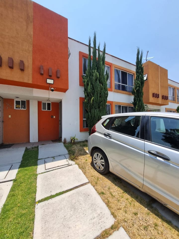 Hermosa Casa Cerca De Ciudad Universitaria - Puebla