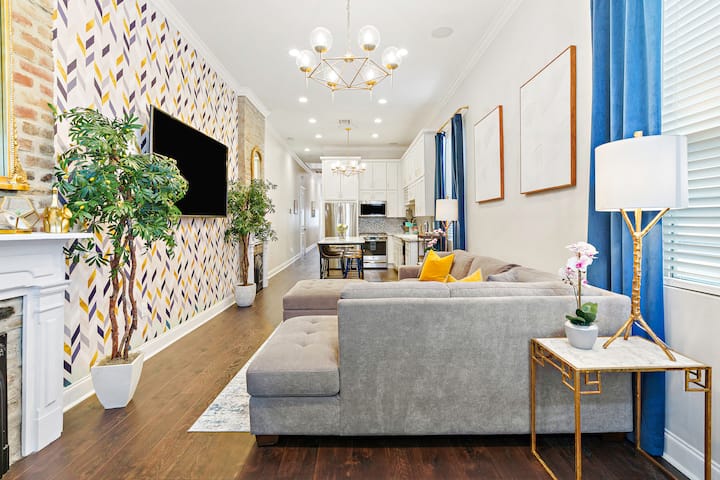 The Livaudais Chalet - Instaworthy 2bd/2ba - New Orleans, LA
