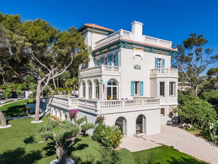 Magnifique Villa Avec Piscine Face à La Mer - Toulon