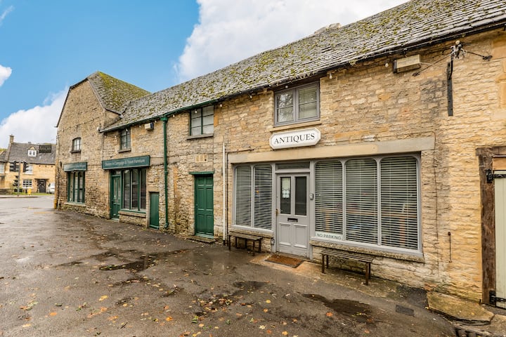 The Old Antique Shop Town Centre Stylish House - Stow-on-the-Wold