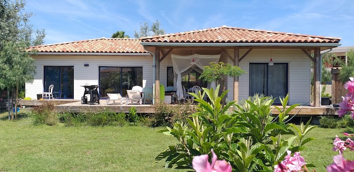 Grande Villa Et Jardin Au Calme, Plage à 300 M - Agde