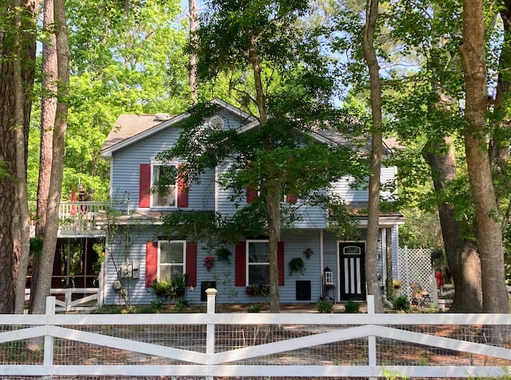 Quiet Island Homestead  2br Near Savannah & Tybee - Wilmington Island, GA