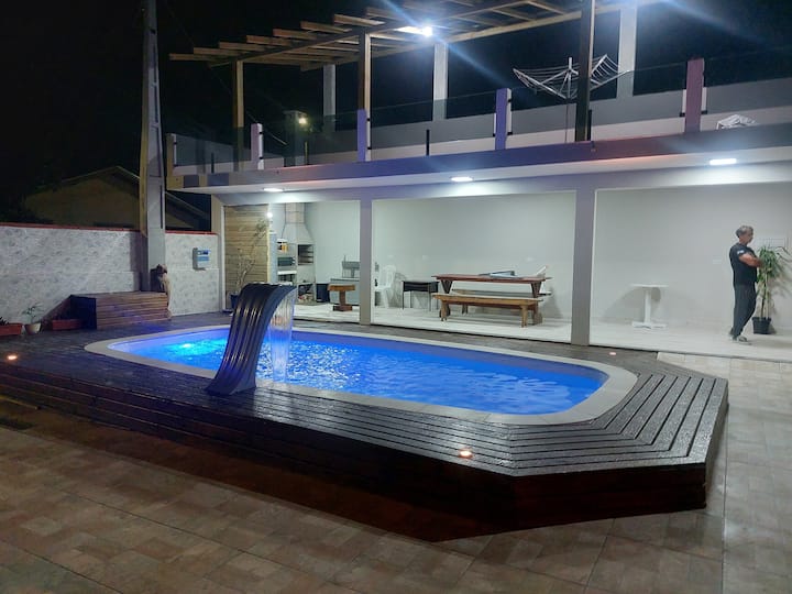 Casa Térrea Com Piscina Salinizada Sem Cloro, - Itapoá
