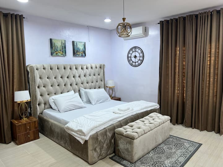 Luxury 2-bed W 24h Light In Magodo Gra Phase 2 - Lagos