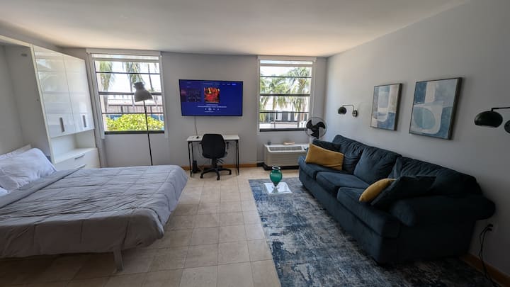 Cozy Studio, Walk To The Beach, Restaurants, Bars - Miami Beach