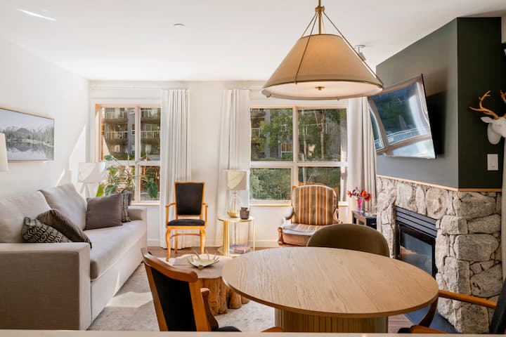 Aspens 208 - Sleeps 4 - At Base Of Blackcomb - Whistler Blackcomb