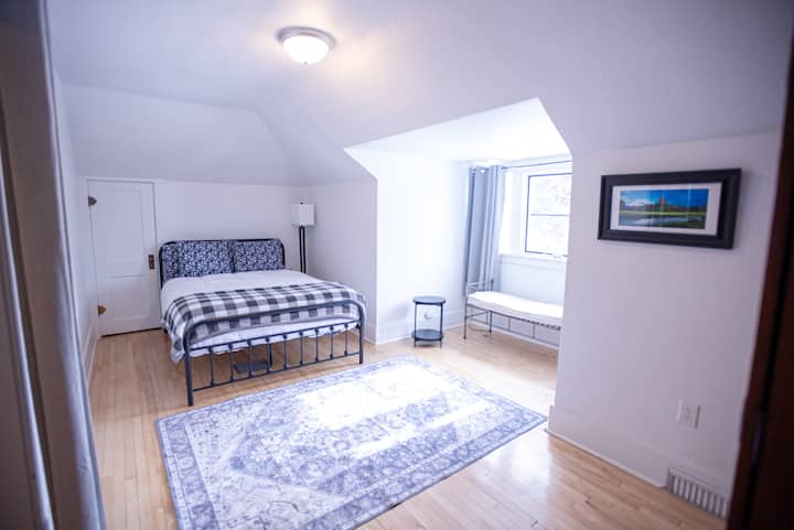 Adorable Unit In Historic West Blvd District - Rapid City, SD