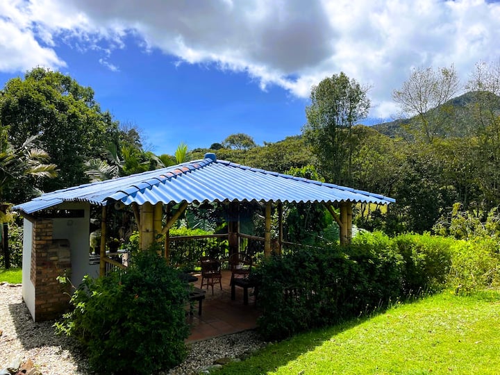Acogedora Casa Campestre Con Hermosa Vista! - El Carmen de Viboral