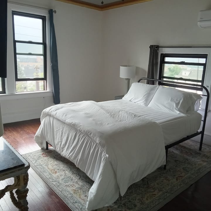 An Inviting Space With A Modern Flair - Scranton, PA