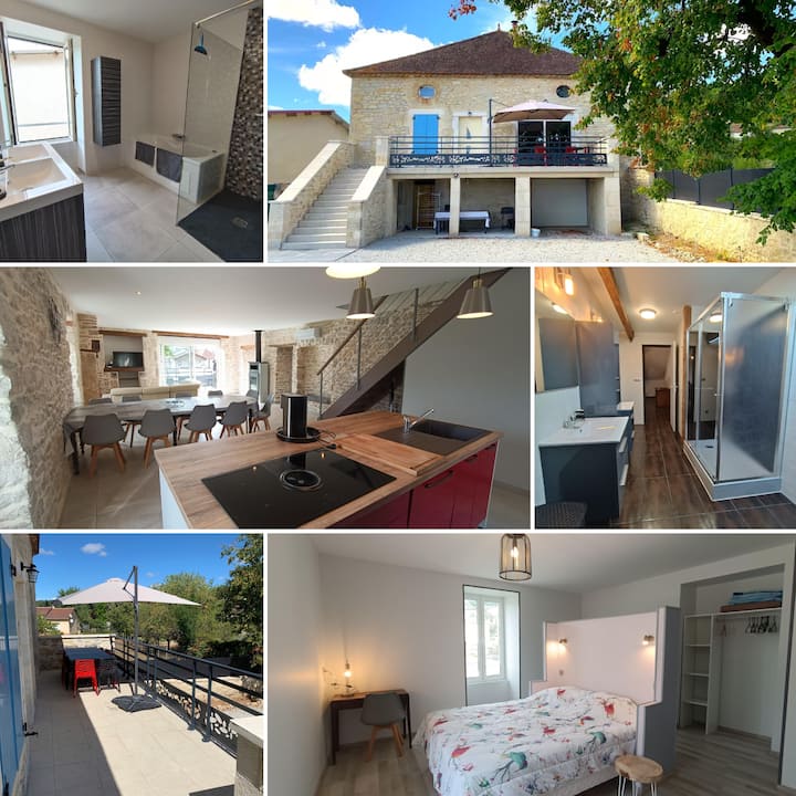 Maison En Pierres Jolie Et Spacieuse - Lot