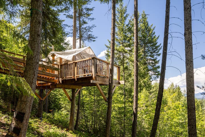 F&f Treehouse - Canadá