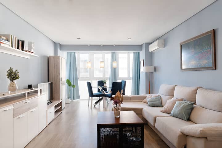 Great 120qm Apt: Near Turia & City Of Arts+parking - Valencia