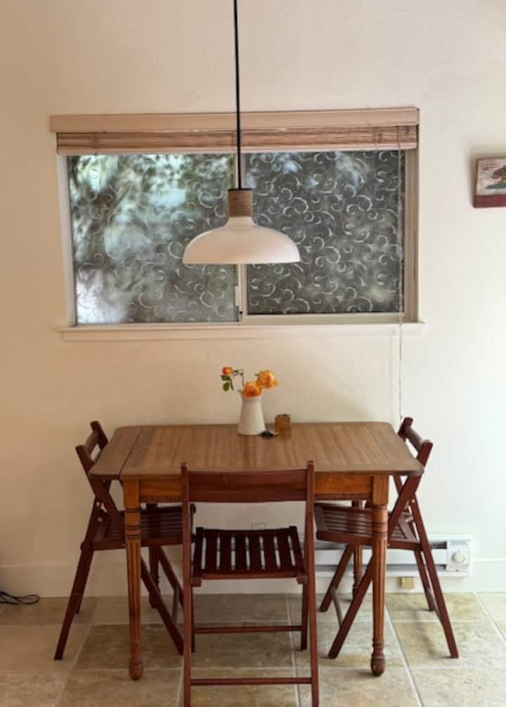Guest Cottage -Urban Chicken Farm - Mill Valley, CA