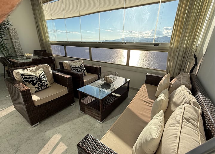 The Brigette Luxe Apt. With Breathtaking Sea Views - Benidorm