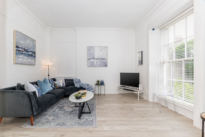 Fantastic Bright 1 Bed Near Ranelagh & City Centre - Dublin