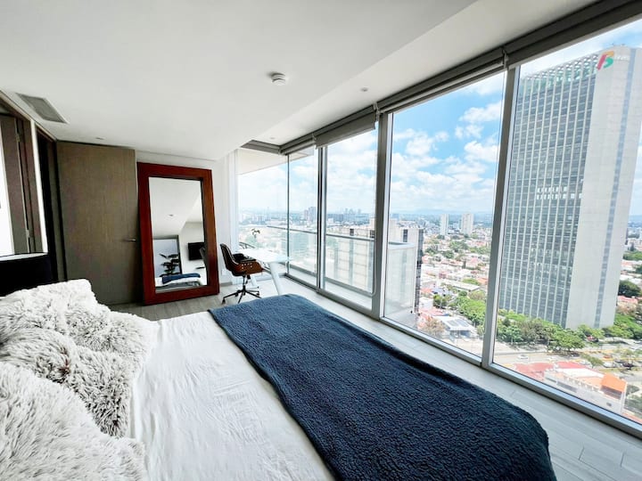 Citisky - Fully Equipped Apartment 19th + Pool - Guadalajara