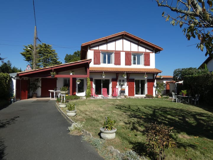 Une Chambre Au Pays Basque - Bidart