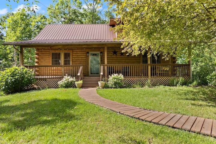 Cherry Trails Cabin - Clay City, KY