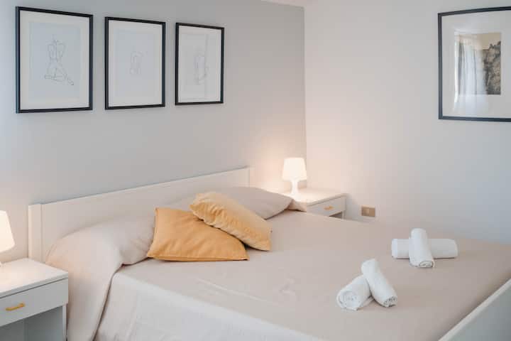 Casa Vacanze Nel Corso Elea - 4 Posti Letto - Pisciotta