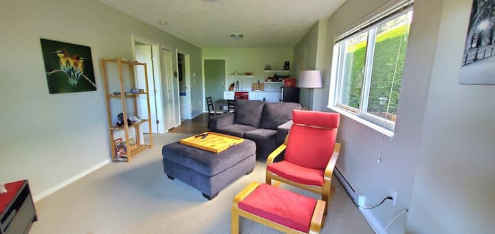 Raintree Airbnb - Chemainus