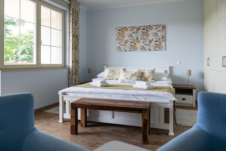 Lapila - Nature Escape | Garden & Grill - Karlovy Vary