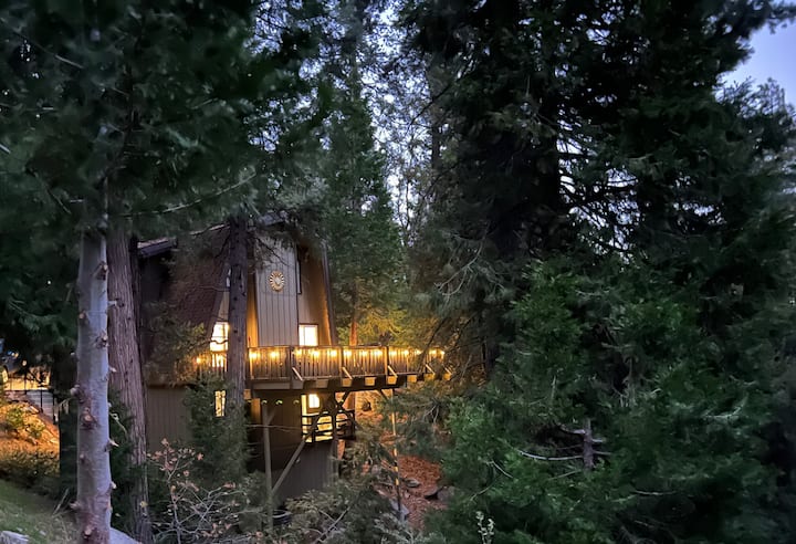 Mid-century Luxury Mountain Getaway W/ Central Ac! - Silverwood Lake State Recreation Area, Hesperia