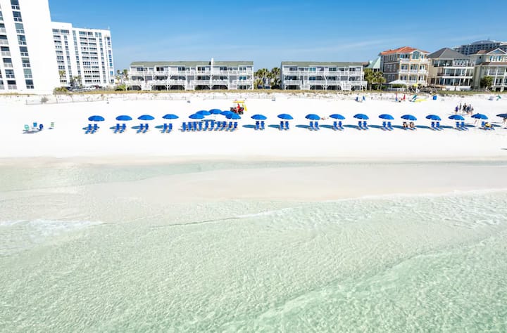 Beachside Townhouse | Pools | Tennis/pickleball - Destin, FL