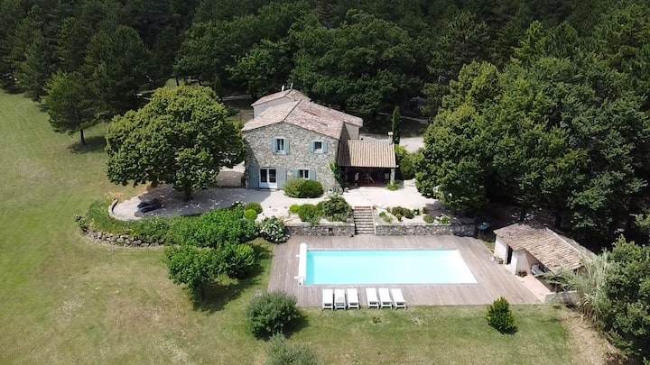 Domaine De La Pigne, Quiétude à Perte De Vue - Dieulefit