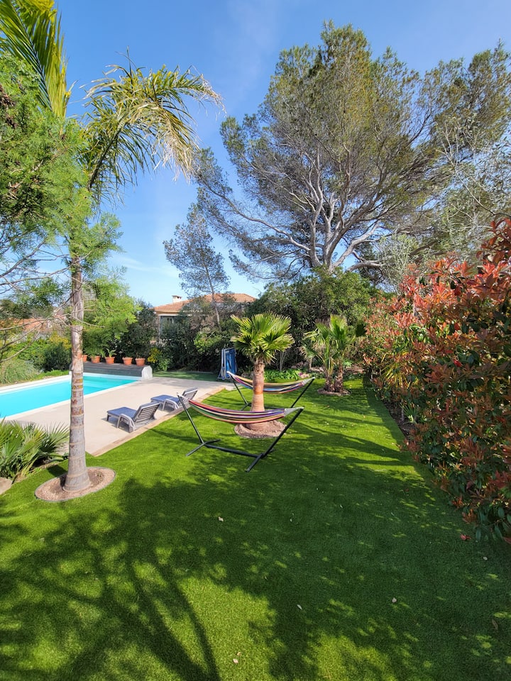 Magnifique Villa Climatisée, Piscine , Terrasses. - Fréjus