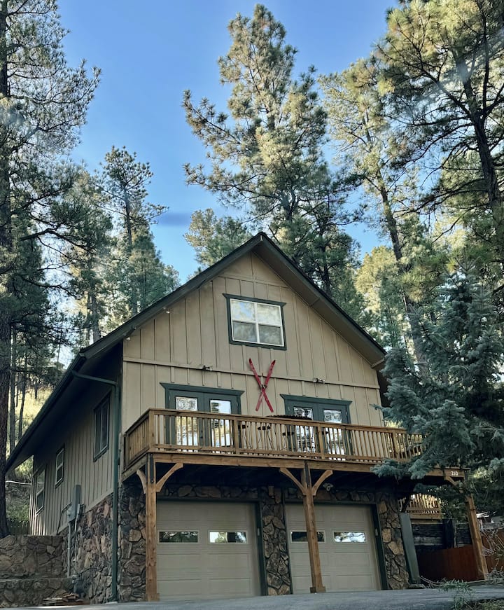 Mountain Time! Hot Tub, Pool Table, Fire Pit, View - Ruidoso, NM