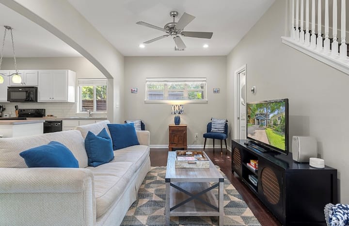 Bouldin Bliss - Top Rated Retreat - A+ Location - Austin